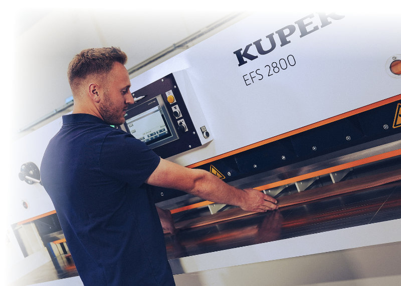 KUPER EFS 2800 Veneer Guillotine