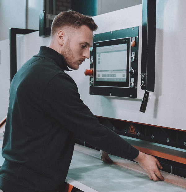 KUPER FLI 1000 Lateral Veneer Splicing Machine